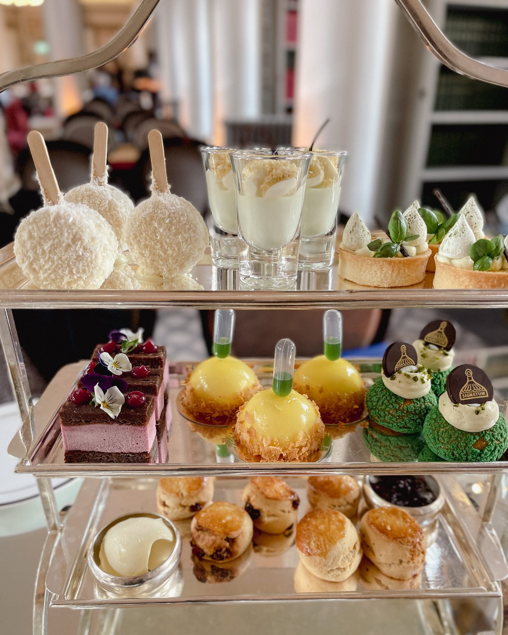 Best Afternoon Tea in Edinburgh | TOP 5 • Abroad with Ash