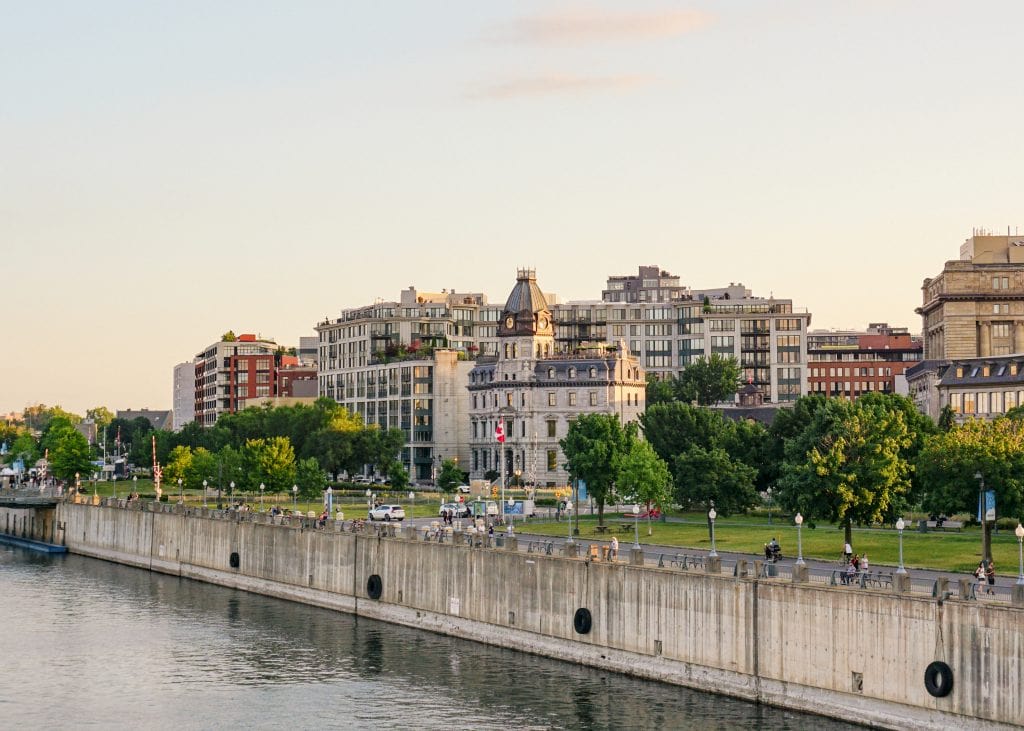 Quebec City vs Montreal – Which Should You Visit? • Abroad with Ash