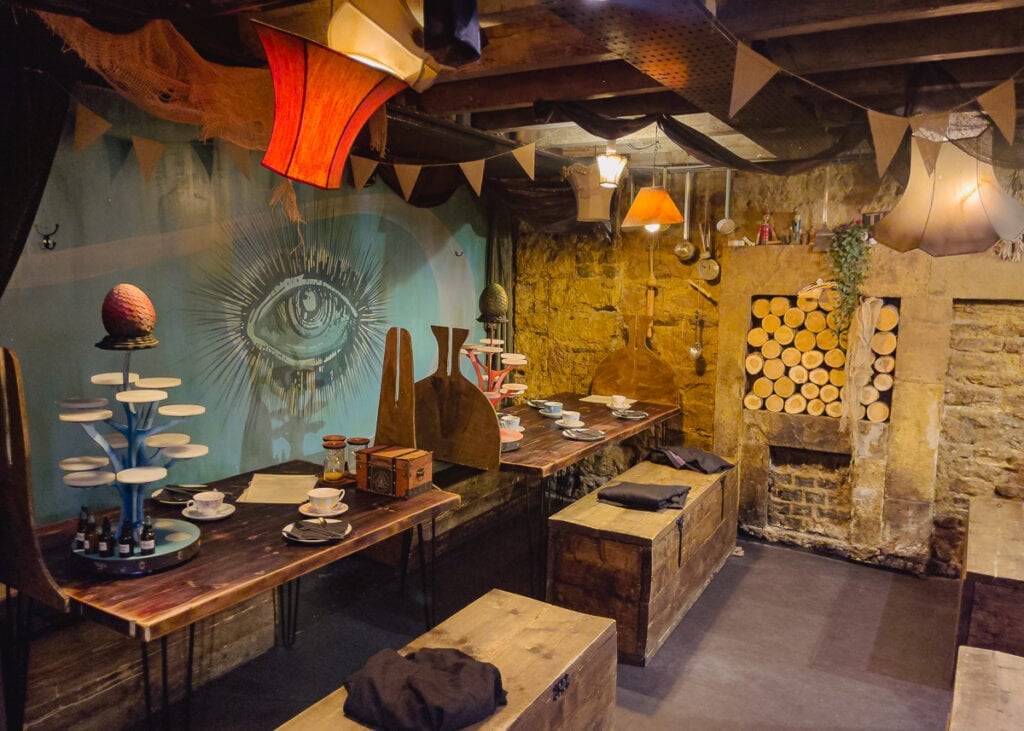 A Harry Potter Edinburgh Guide | 10 Must-Visit Spots • Abroad with Ash