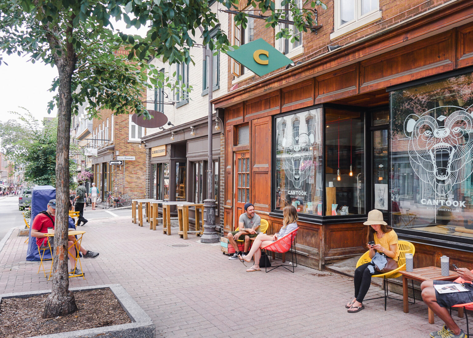 Best Coffee Shops and Cafes in Quebec City | TOP 5 • Abroad with Ash