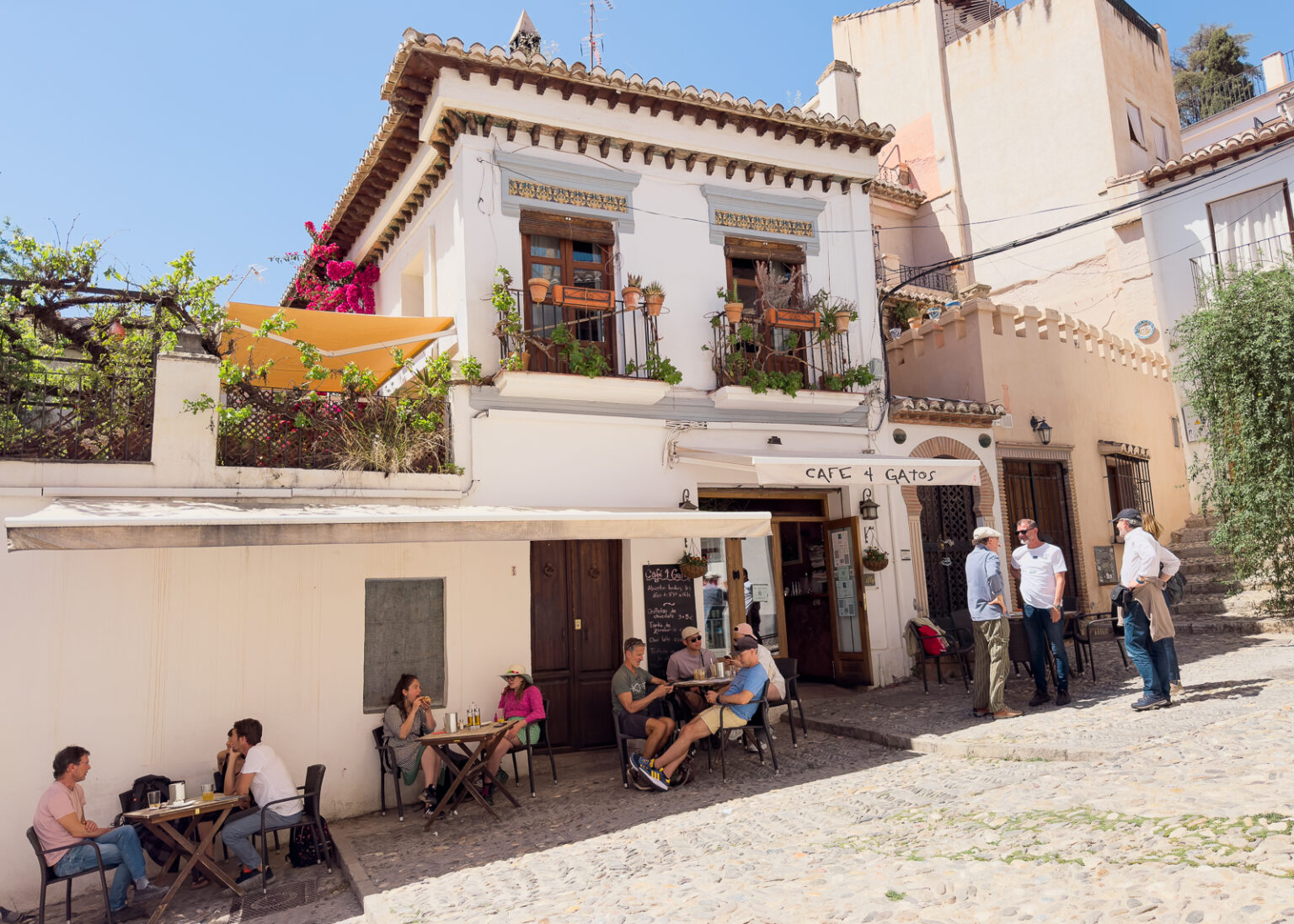 TOP 5 Granada Cafes and Coffee Shops | Quality, Location, Vibe • Abroad ...