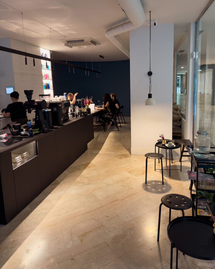 TOP 5 Granada Cafes and Coffee Shops | Quality, Location, Vibe • Abroad ...
